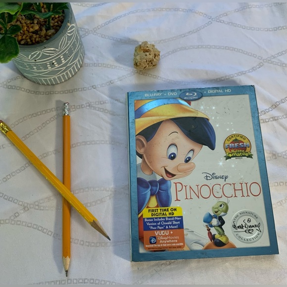 Disney | Media | New Disney Pinocchio Signature Collection Bluraydvd ...
